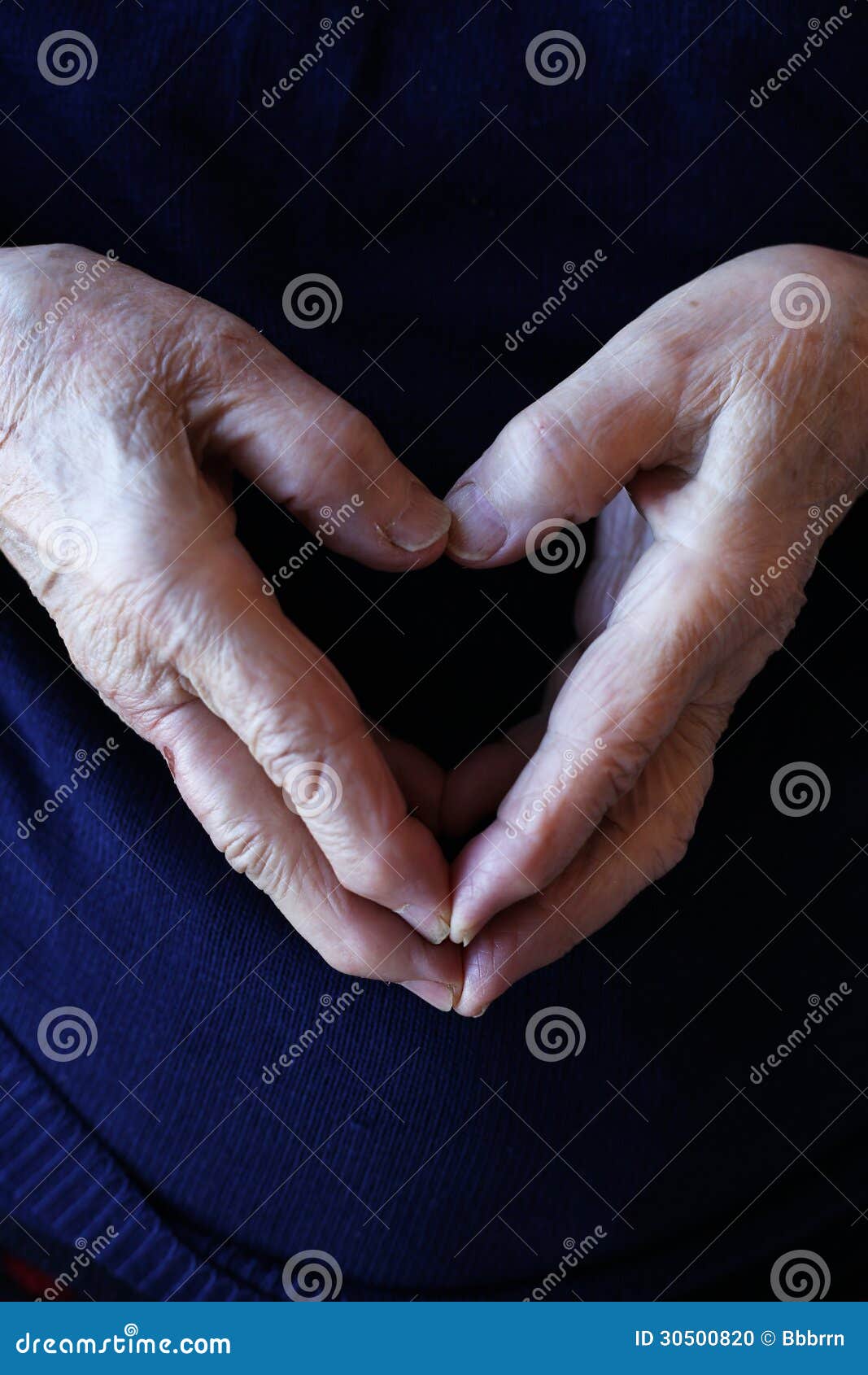 Hand of a senior person stock photo. Image of family - 30500820