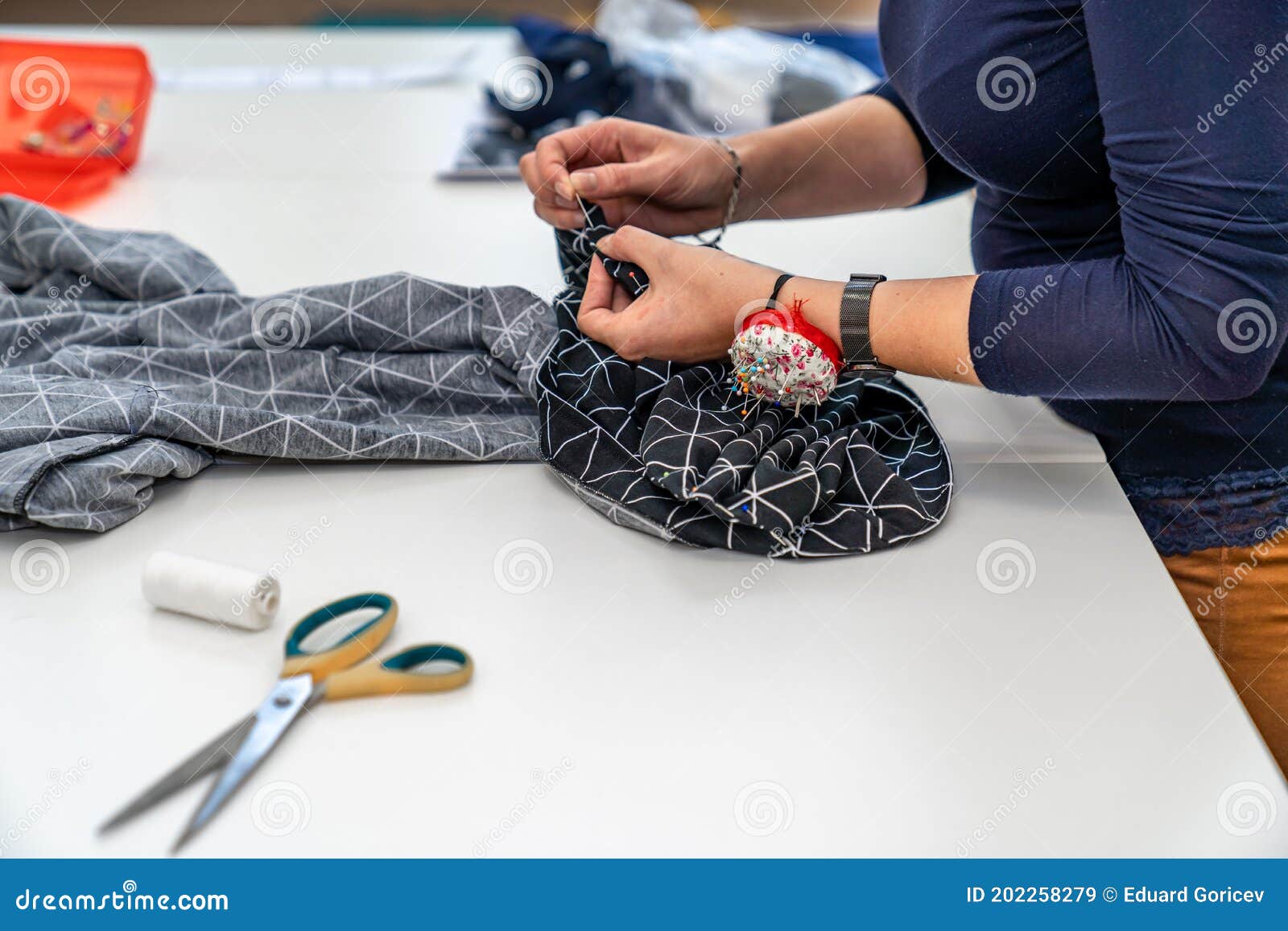 Hand Sewing Clothes in Dressmaking Stock Image - Image of equipment ...