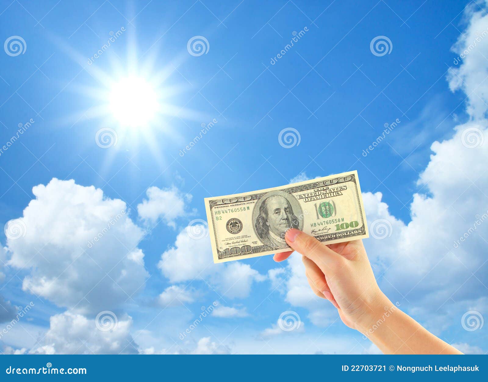 Hand Showing Money Over Sky Stock Image - Image of clouds, reward: 22703721
