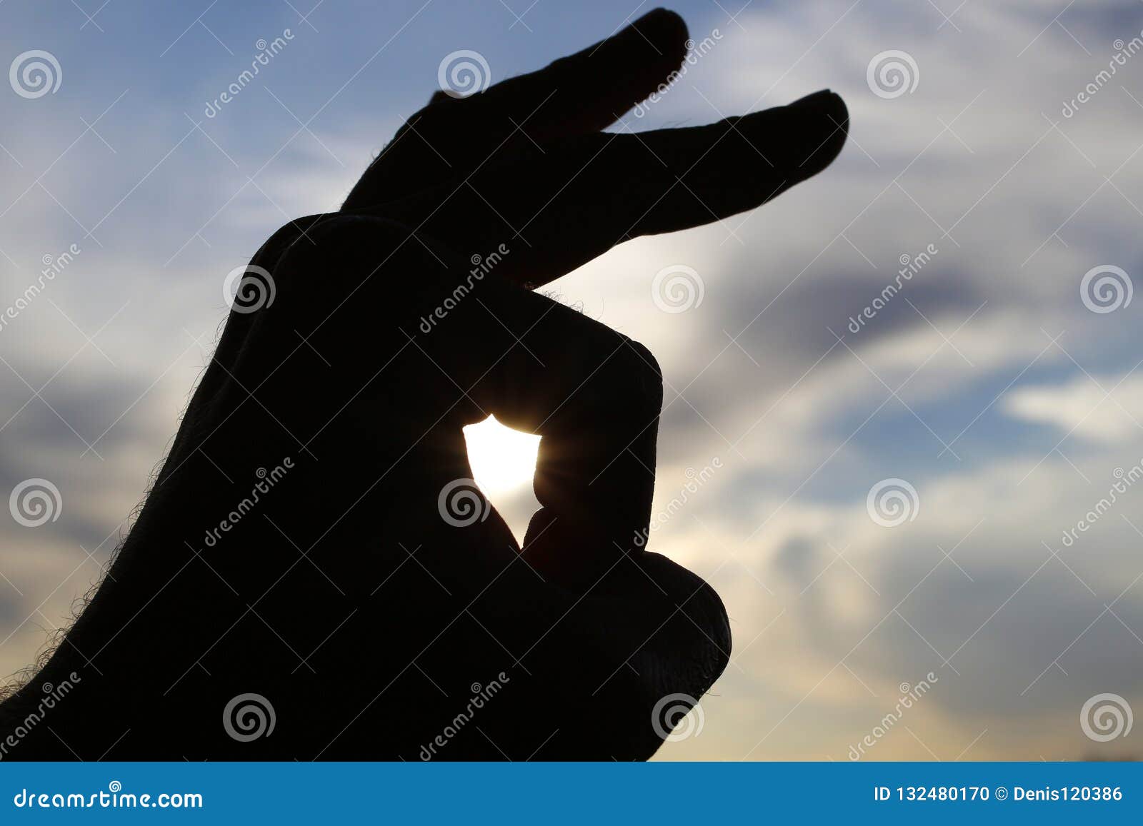 V Hand Sign Stock Photos - Download 391,808 Royalty Free Photos