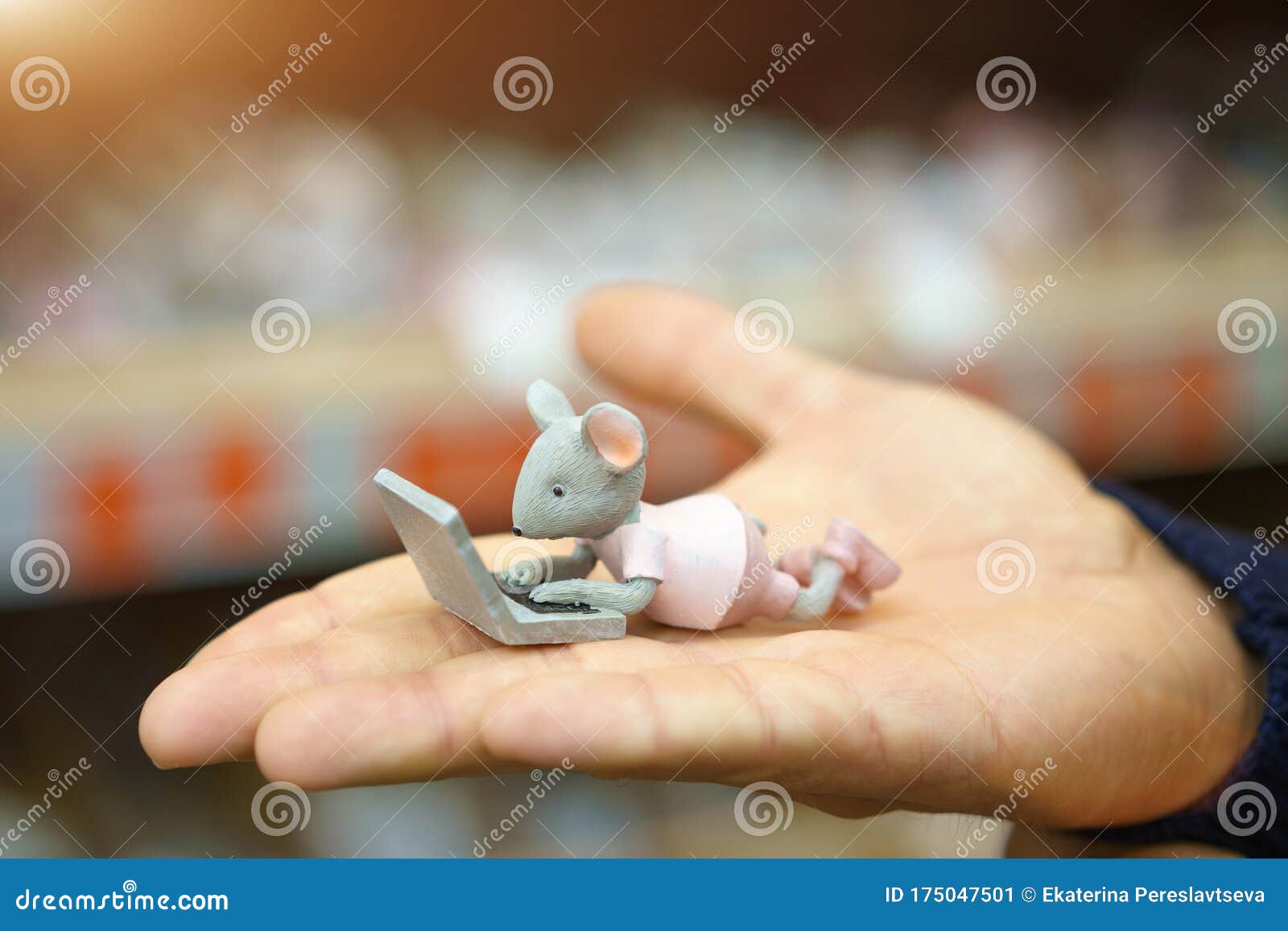 On the Hand is a Small Figure of a Mouse Stock Image - Image of rodent ...