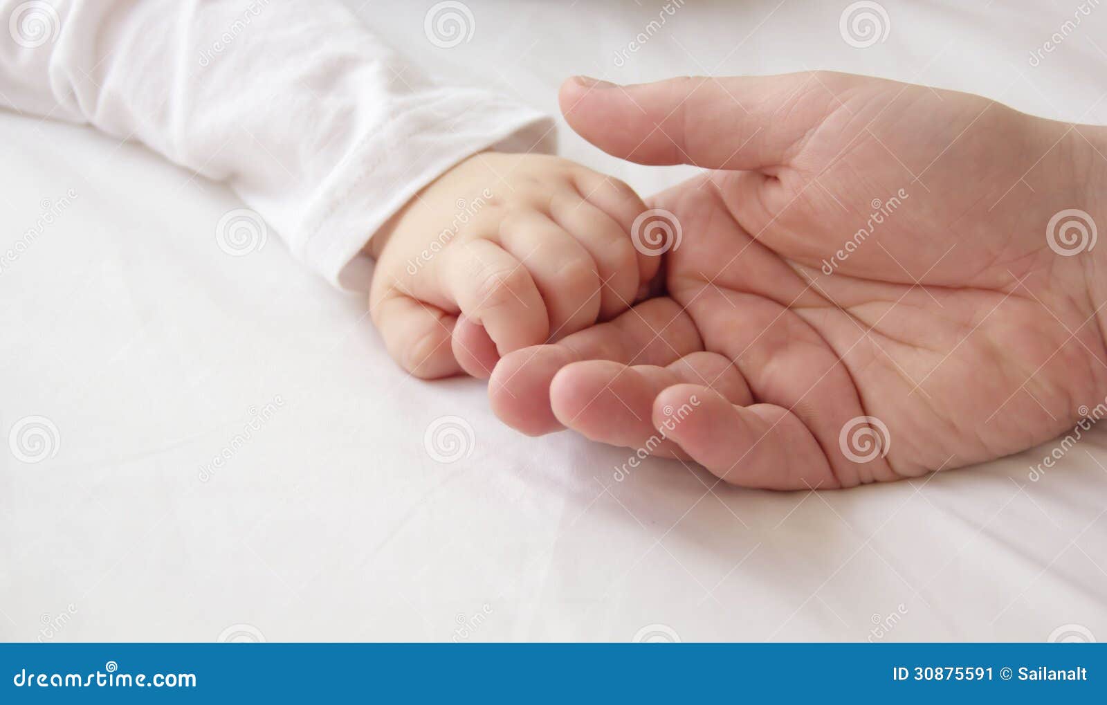 Hand of Son and Big Hand of Dad Stock Image - Image of girl, bonding ...