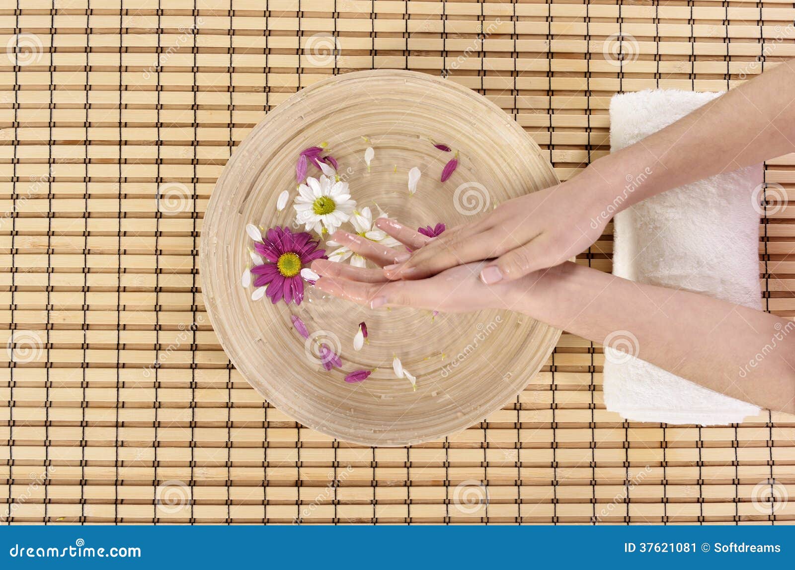 Hand spa beauty treatment stock image. Image of flower - 37621081