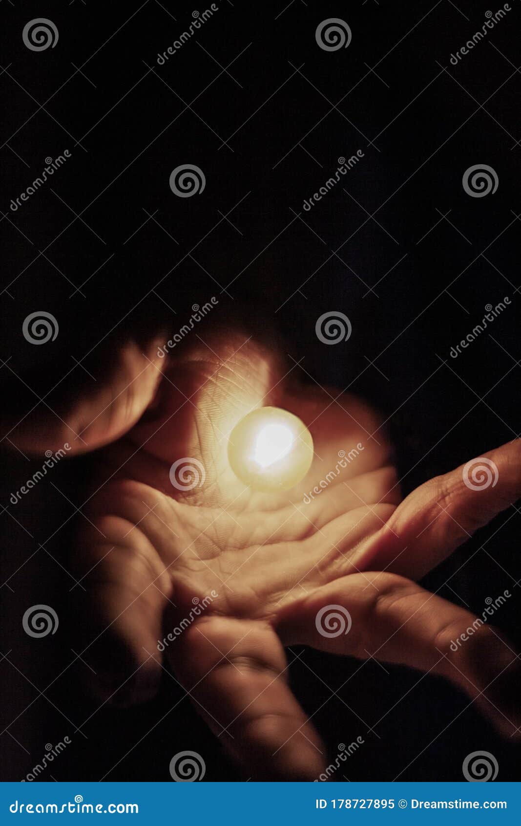 Hand Summoning Light stock image. Image of dawn, hope - 178727895
