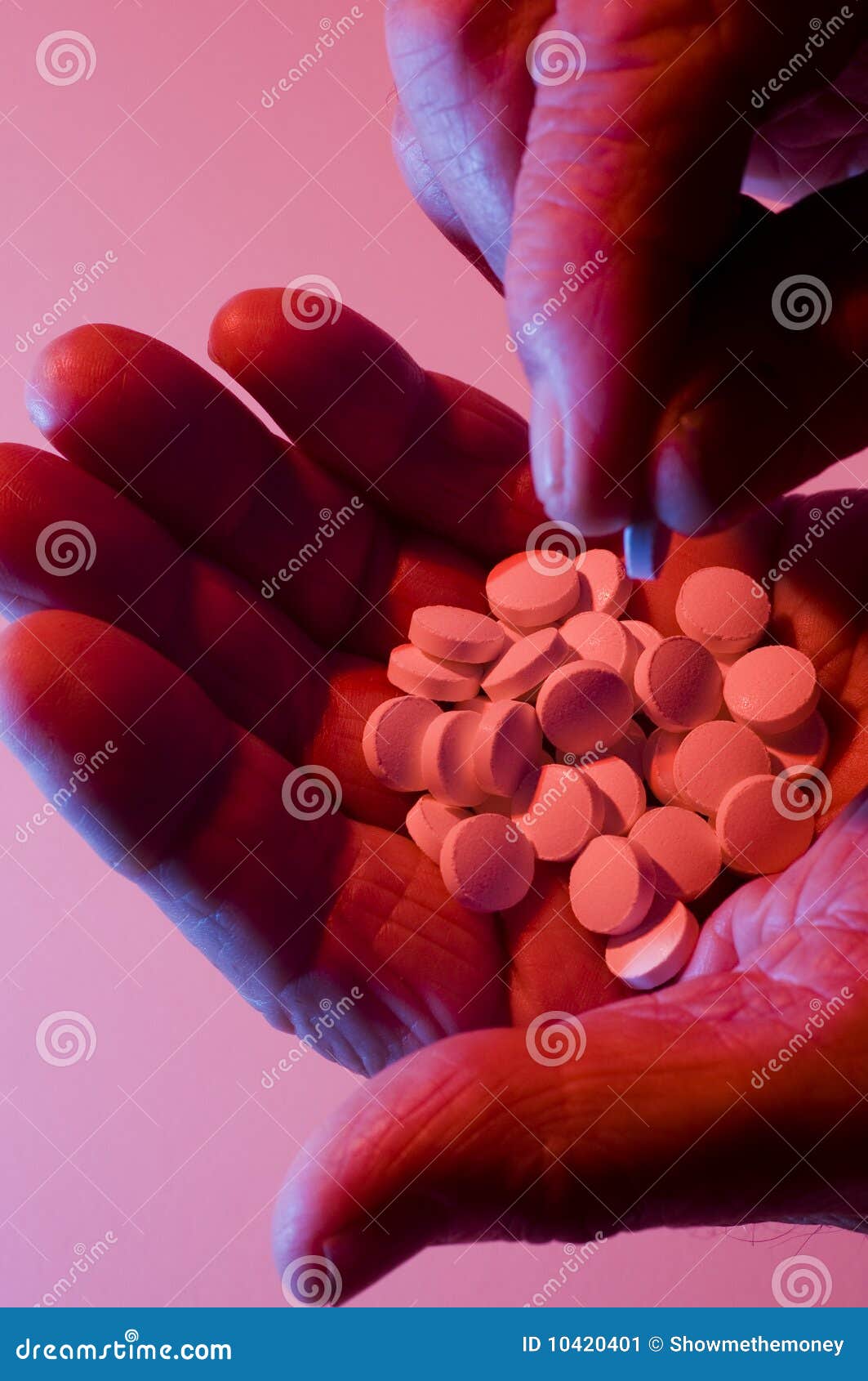 Hand with tablets stock image. Image of medicament, remedy - 10420401