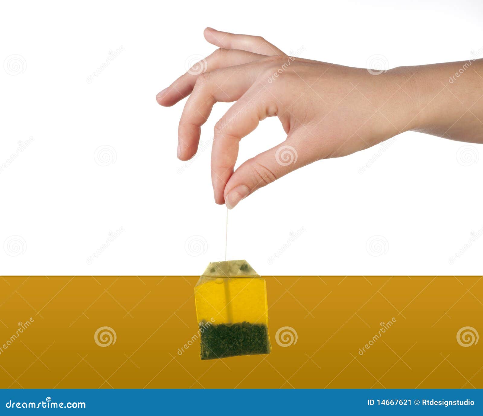Hand with tea stock image. Image of refreshment, female - 14667621