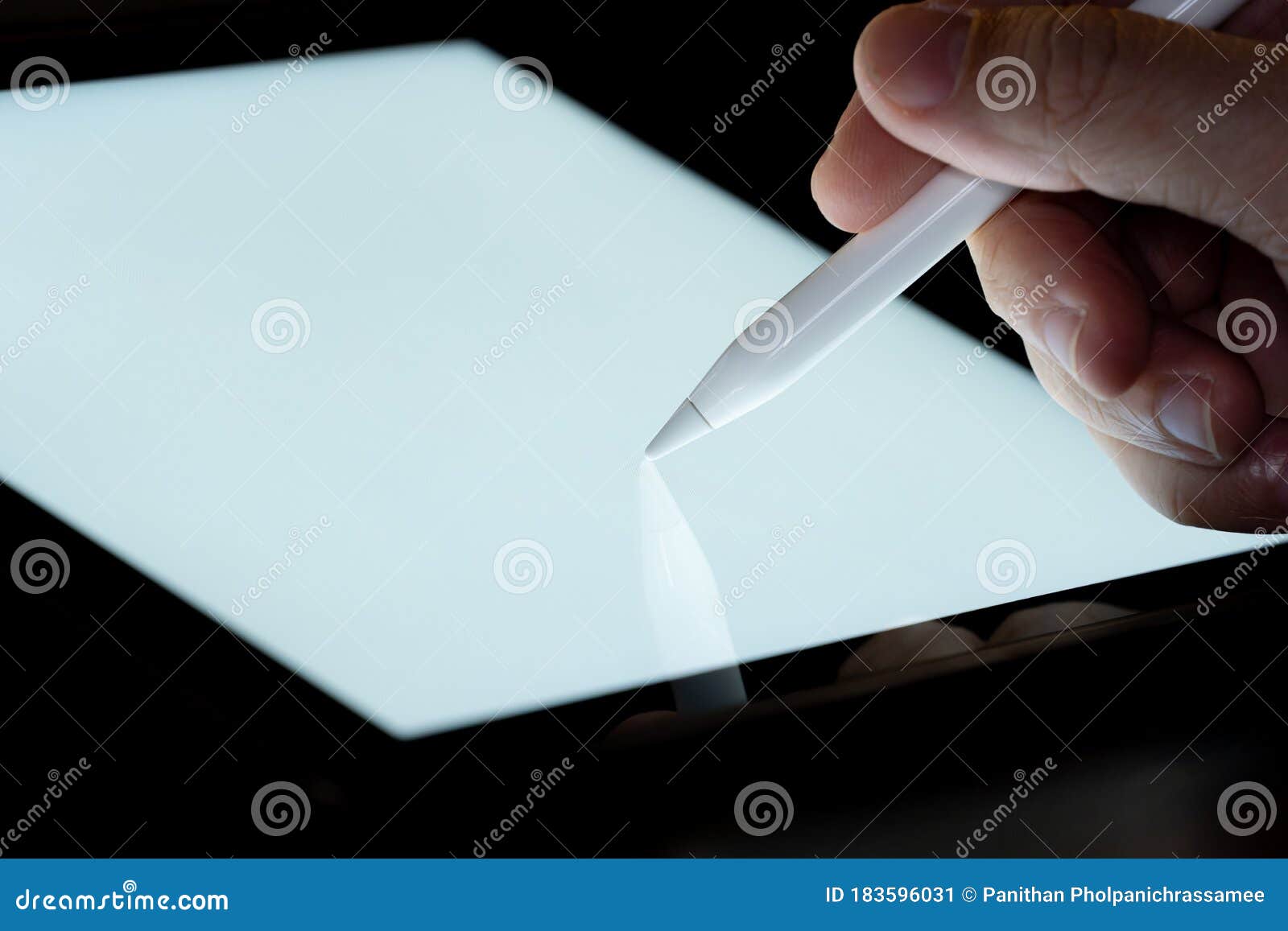 Hand Use Pen Stylus Touch and Drow on Tablet Screen Mock Up with Light ...