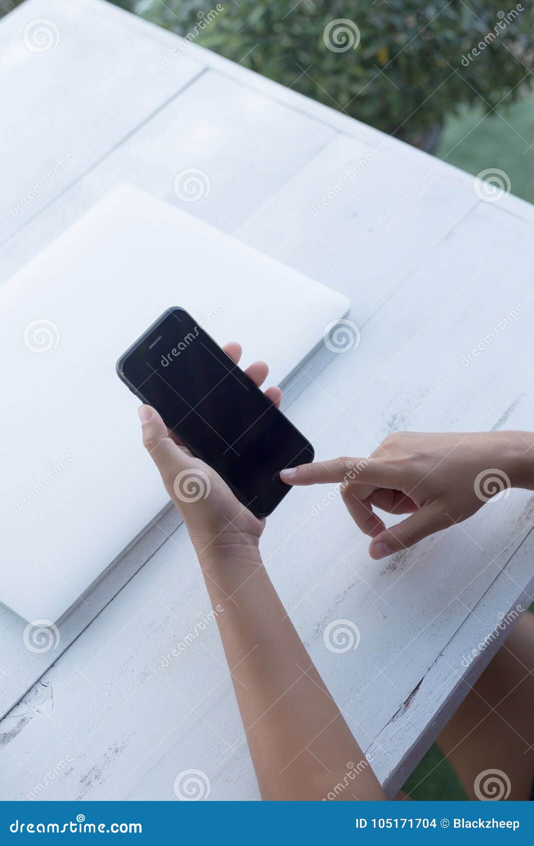 Hand Using Smart Phone on Desk Stock Photo - Image of mock, device ...