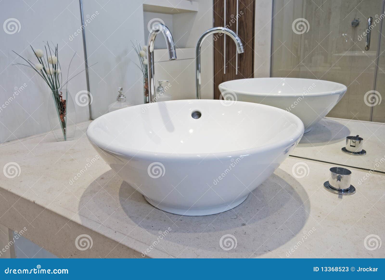Hand Wash Basin Stock Photos - Image: 13368523