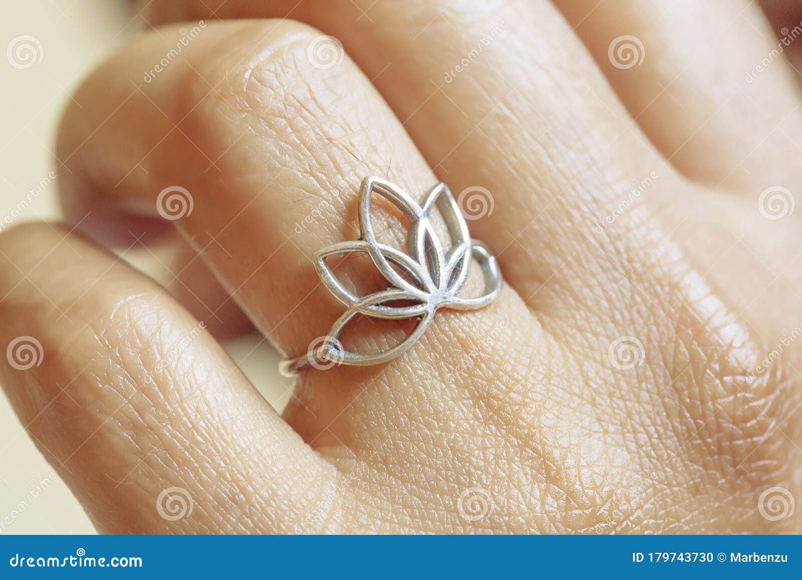 Hand Wearing Elegant Silver Ring Stock Photo - Image of spiritual, cool ...