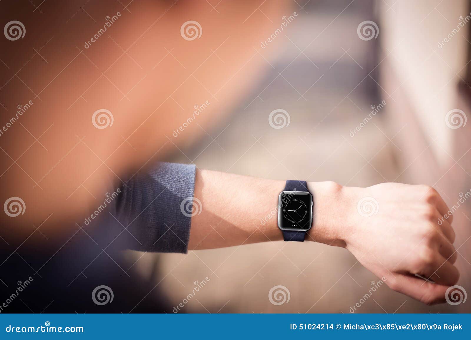 Hand Wearing Elegant Smartwatch Stock Photo - Image of clock, line ...