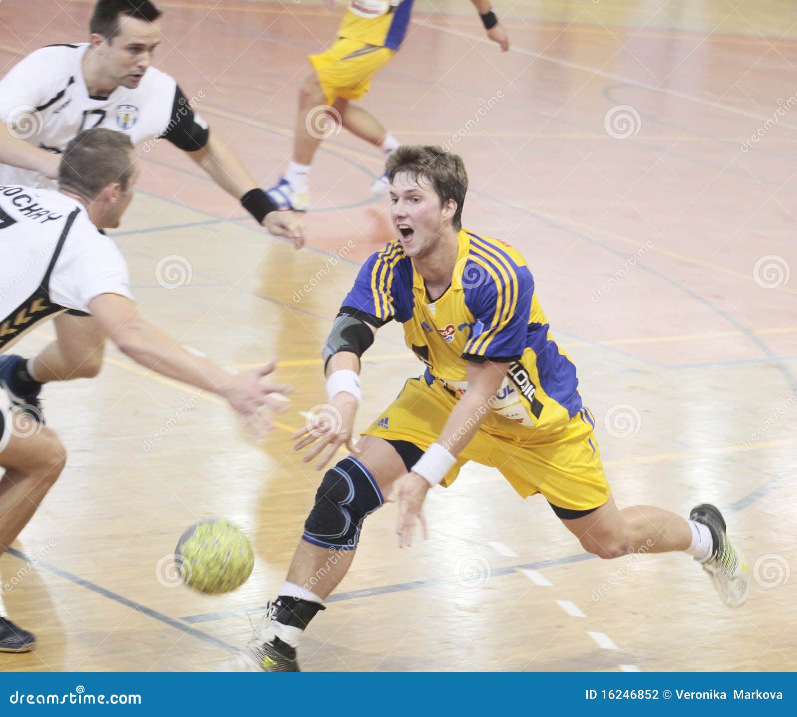 Handball redaktionelles stockfotografie. Bild von tschechisch - 16246852