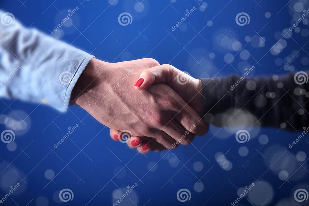 Handclasp imagen de archivo. Imagen de corporativo, handshake - 119205547