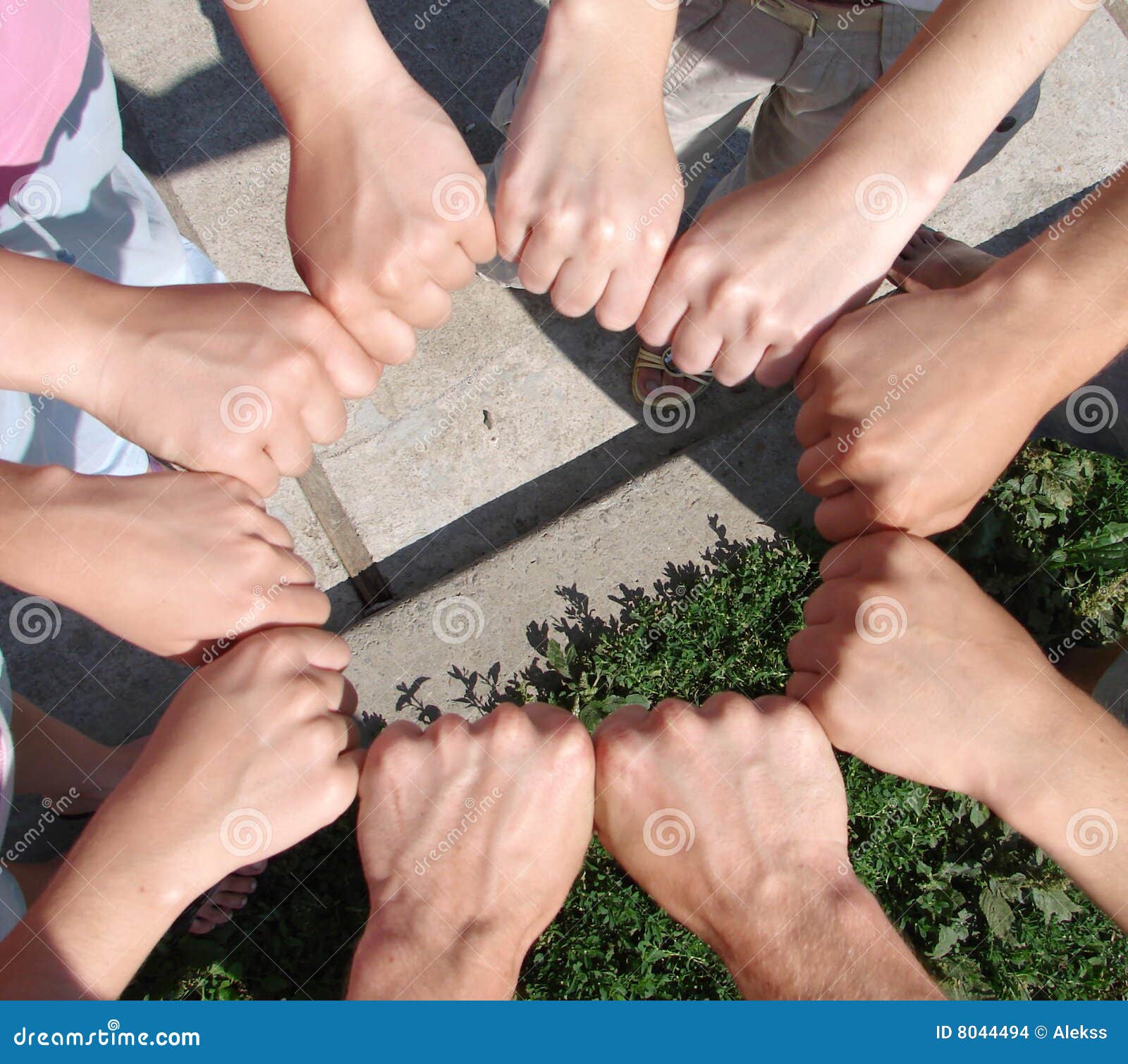 Handen Picture. Image: 8044494