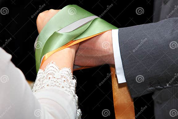 Handfasting Wedding Ceremony Stock Image - Image of bond, hands: 22704081