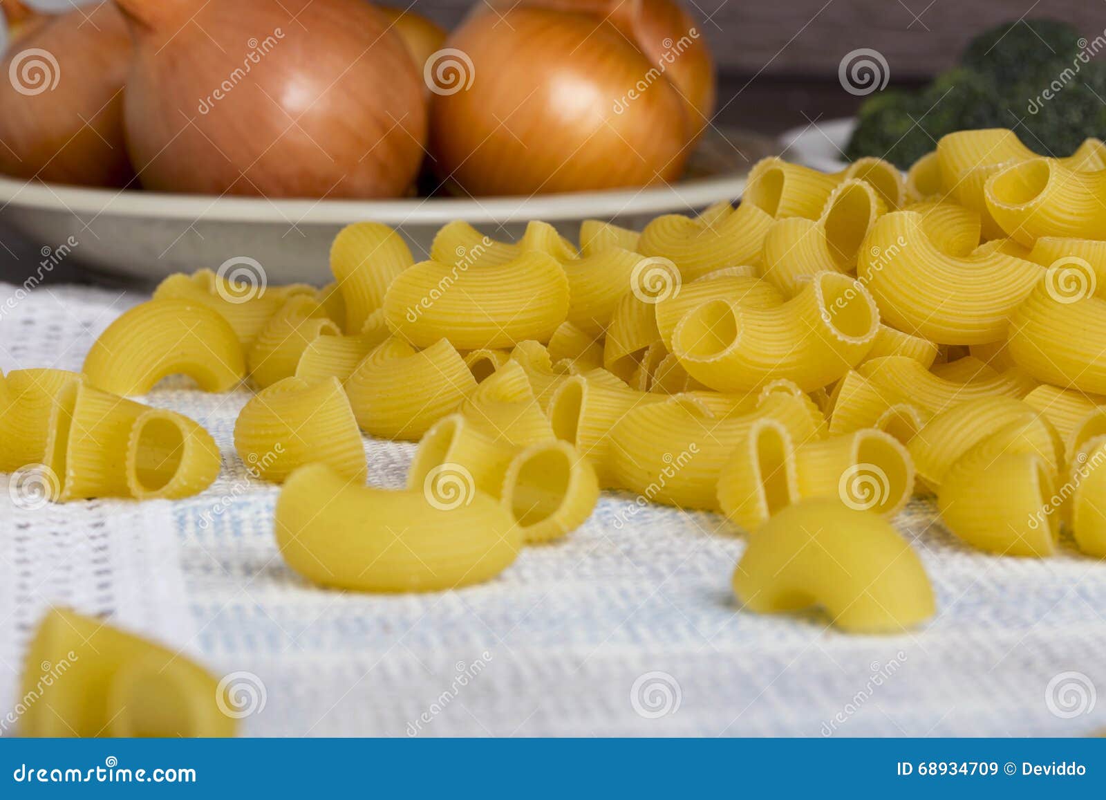 Handful of pasta stock image. Image of onion, tablecloth - 68934709