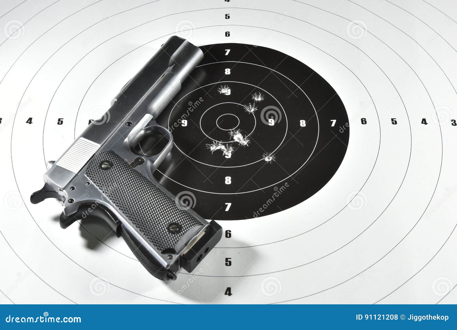 Handgun and Shooting Target Stock Photo - Image of pistol, middle: 91121208