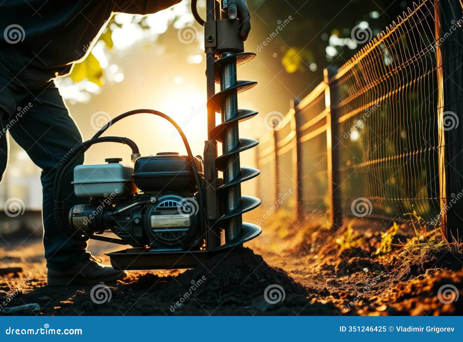 Handheld Petrol Soil Digging Auger Machine for Pillars Stock ...