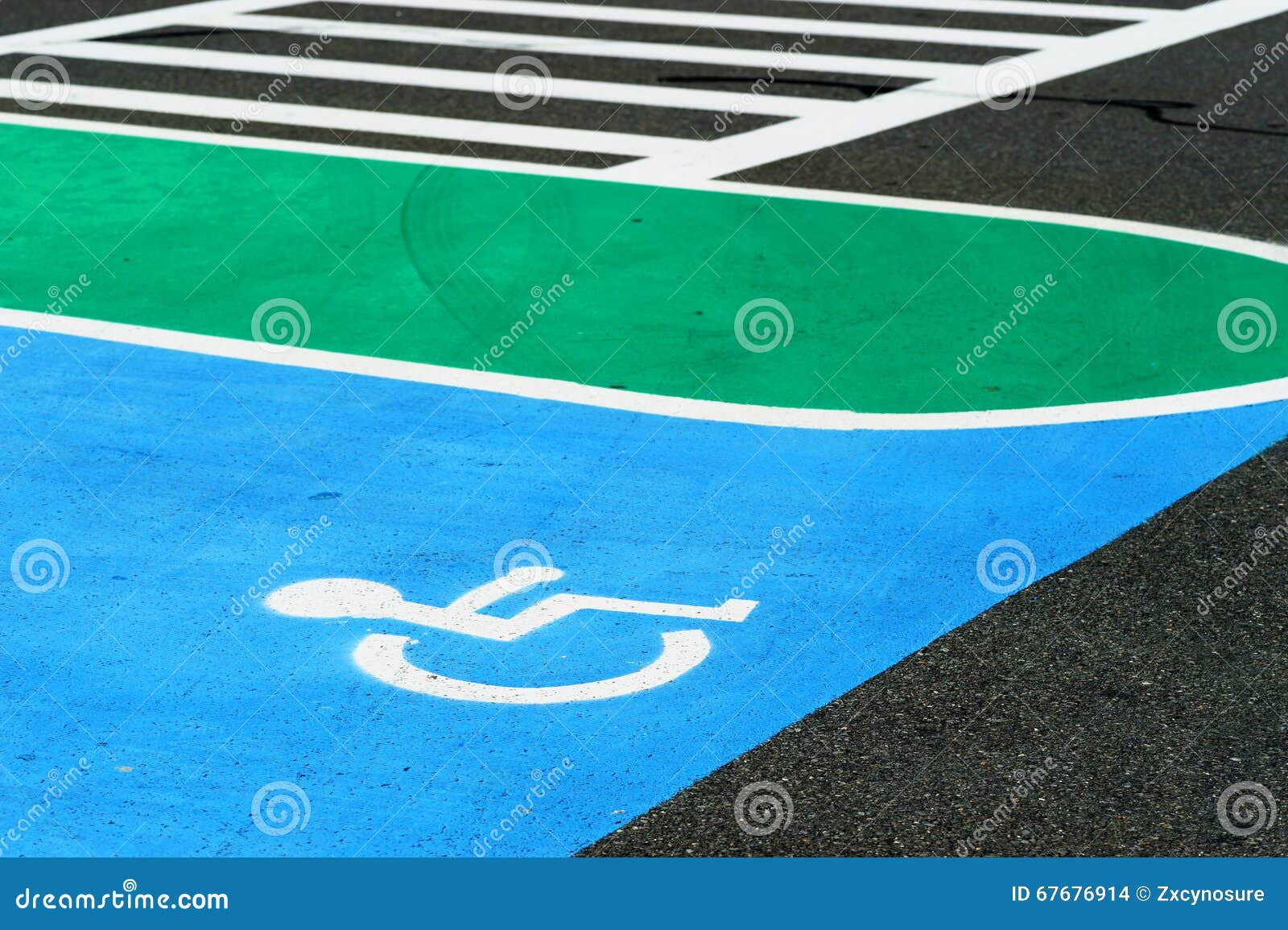 Handicap Sign on the Road Surface Stock Photo - Image of sign, parking ...