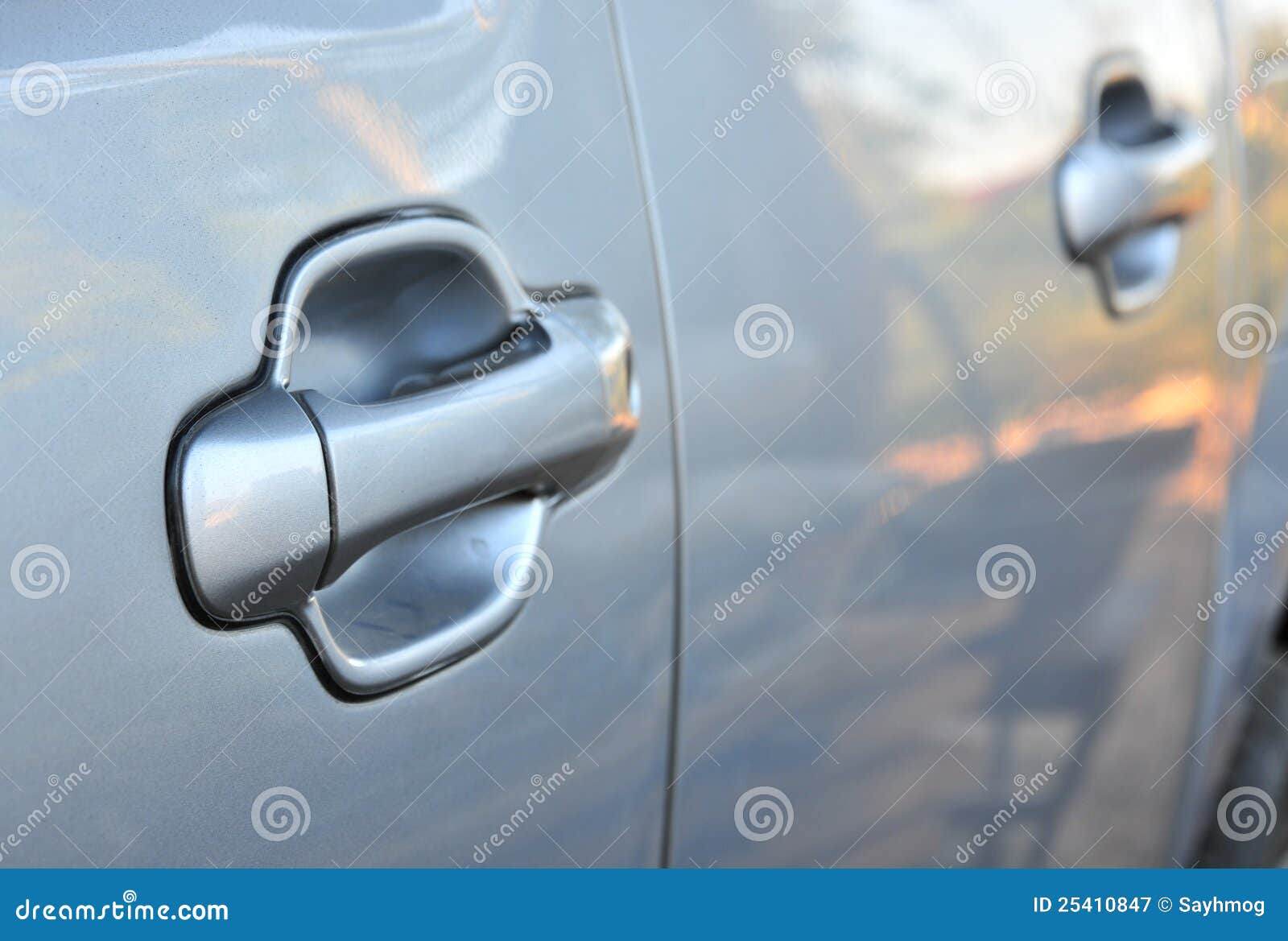Handle of car closeup stock image. Image of sedan, mirror - 25410847