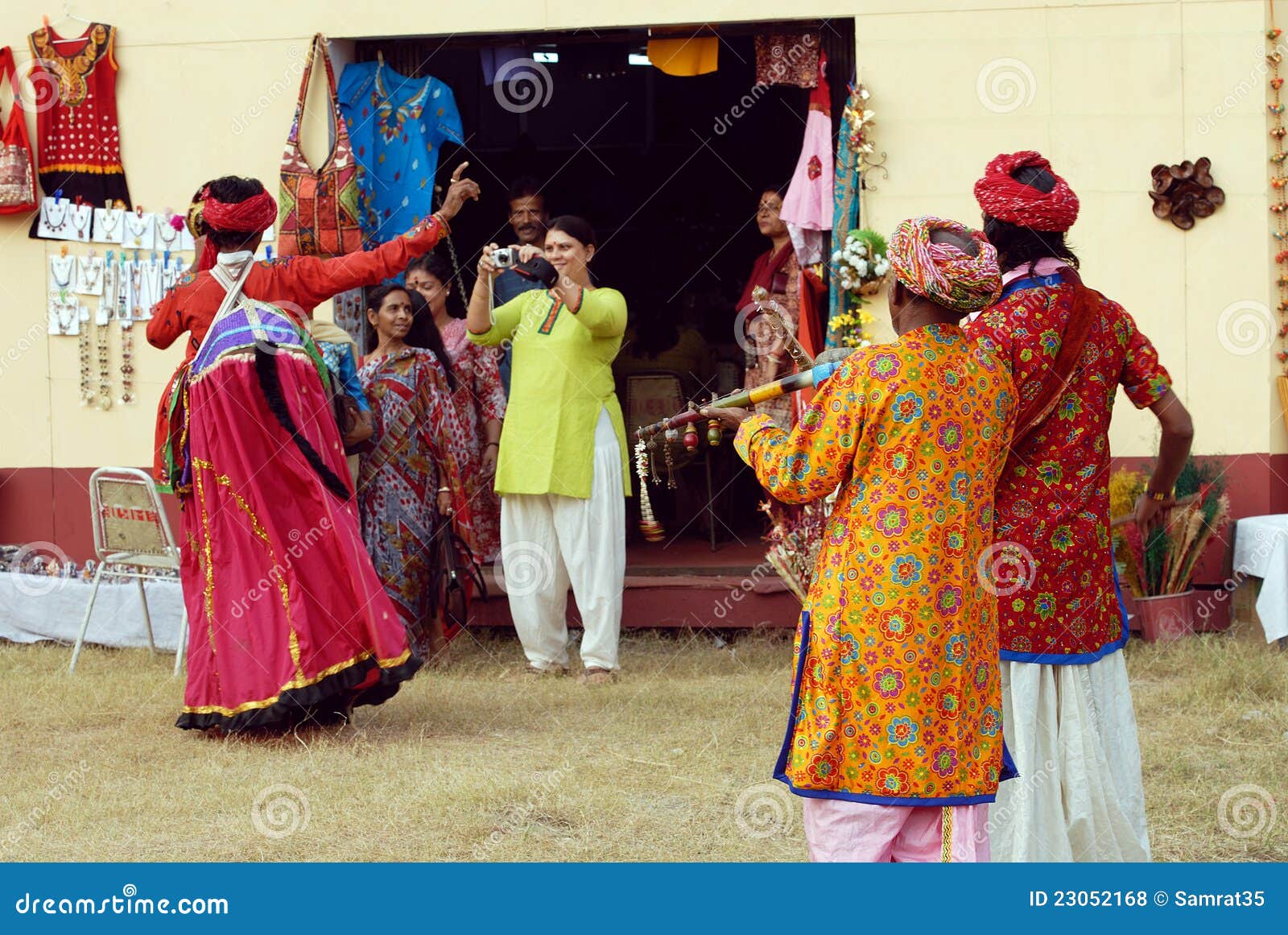 Handloom Fair with Folk Performances Editorial Stock Photo - Image of ...