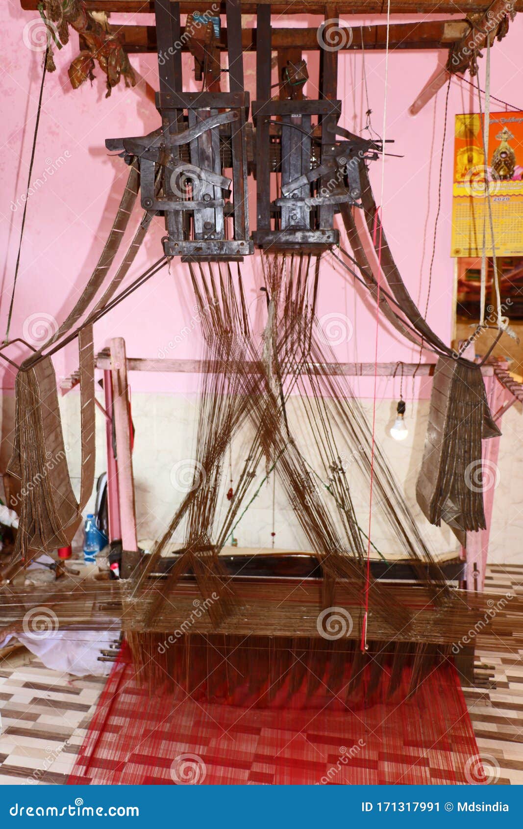 Handloom editorial photo. Image of fabricating, cotton - 171317991