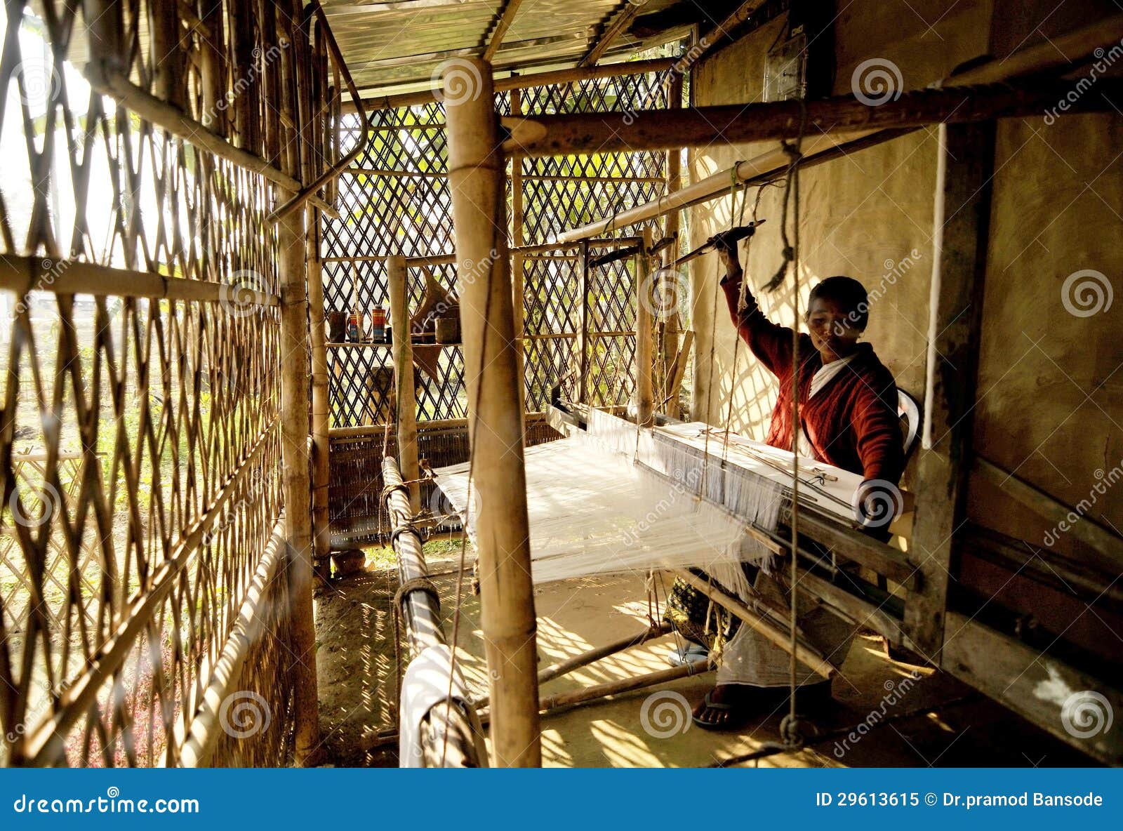 Handloom worker editorial image. Image of textile, weaving - 29613615