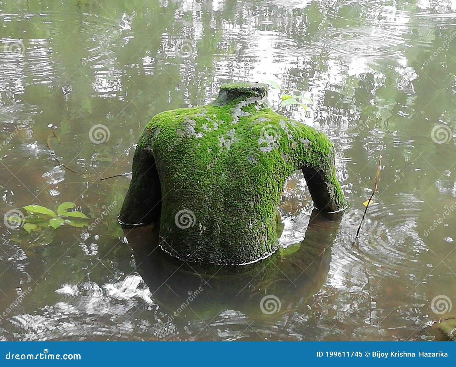 A Handmade Broken Sculpture in Water Stock Image - Image of handmade ...