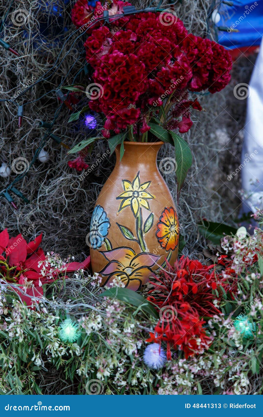Handmade flower pot stock image. Image of gardening, handmade - 48441313