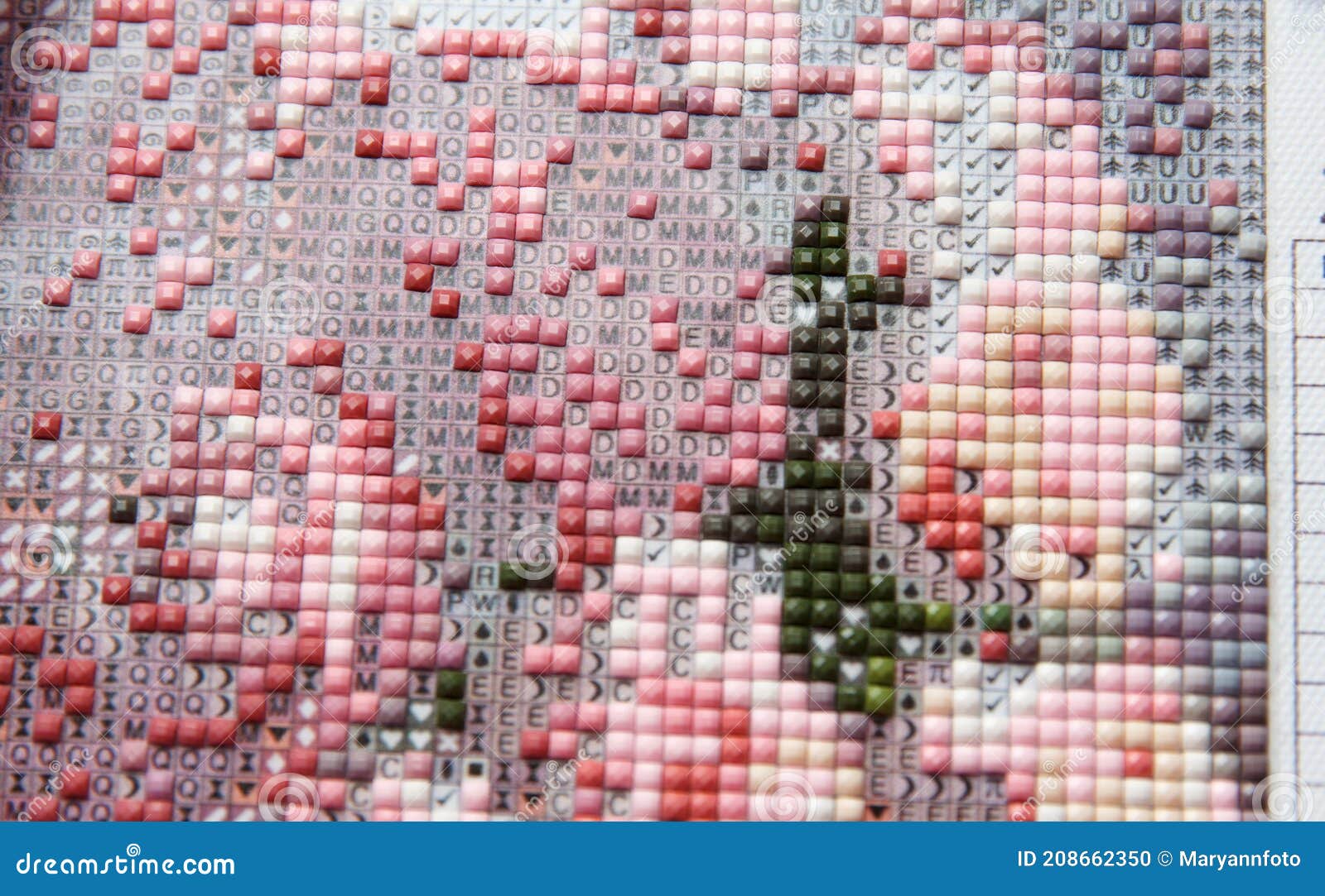 Handmade Process of Creation of Diamond Painting 3d from Rhinestones ...