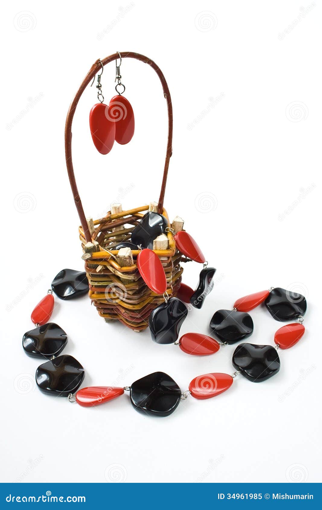 Handmade Trinkets in Basket Stock Image - Image of bargain, wood: 34961985