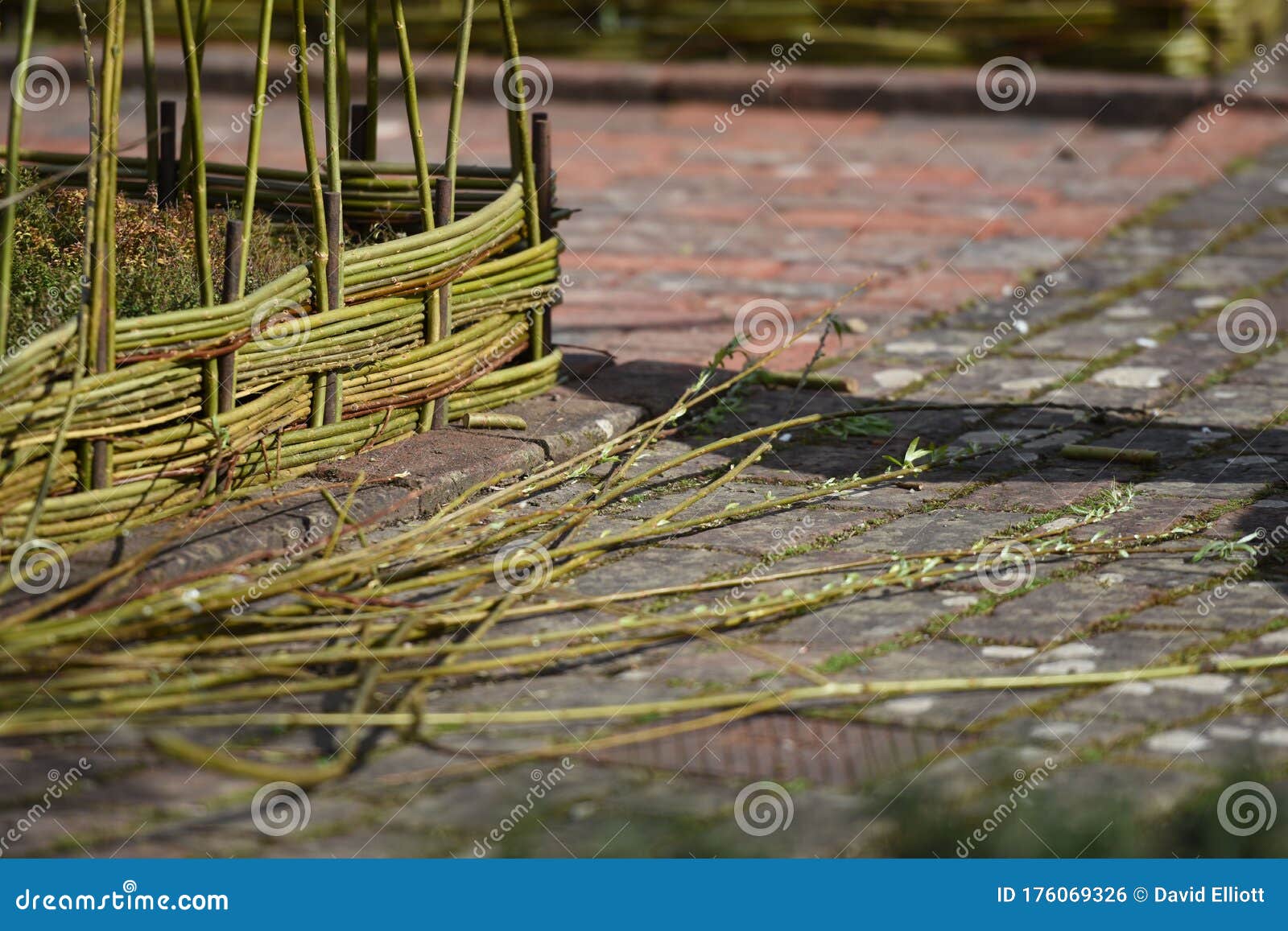 Handmade Willow Garden Edging Stock Photo - Image of craft, fence ...