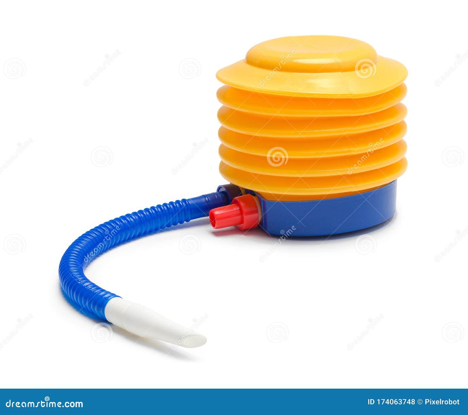 Handpomp stock foto. Image of opblazen, matras, buis - 174063748