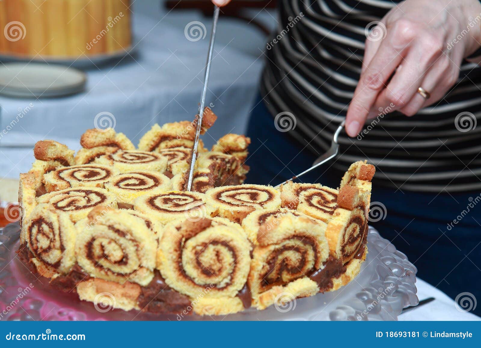 Hands cutting cake stock image. Image of cake, desert - 18693181