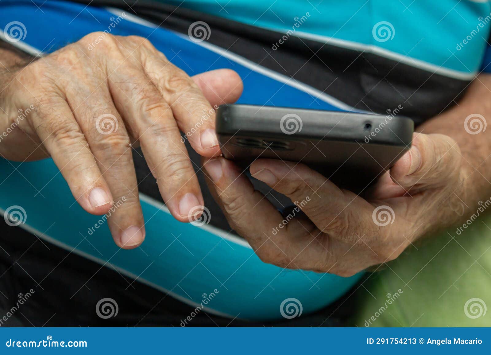 Hands of an Elderly Man with Cell Phone. Stock Image - Image of male ...