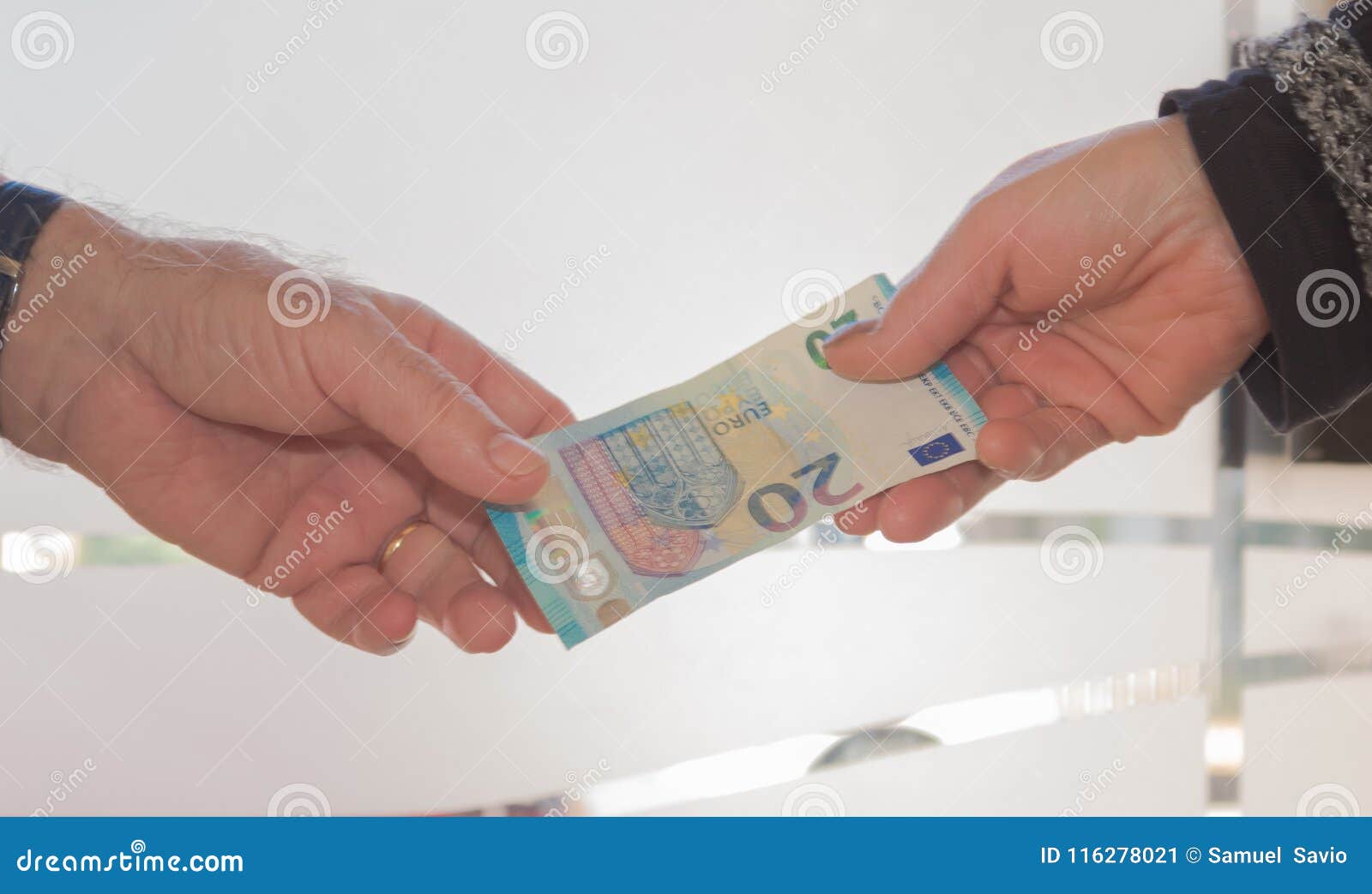 Hands exchange money stock image. Image of concept, finance - 116278021