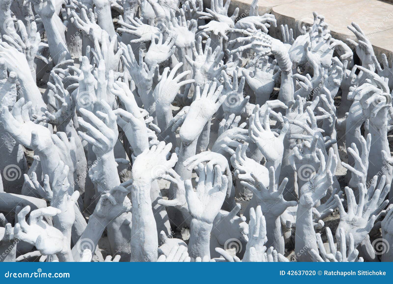 Hands from Hell in the White Temple, Chiang Rai Stock Photo - Image of ...