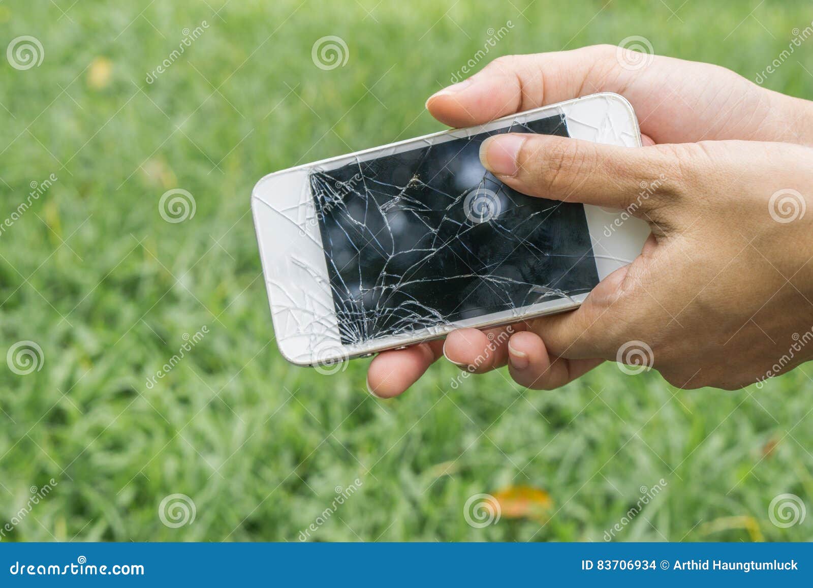 Hands Holding Broken Mobile Smartphone Stock Photo - Image of crack ...