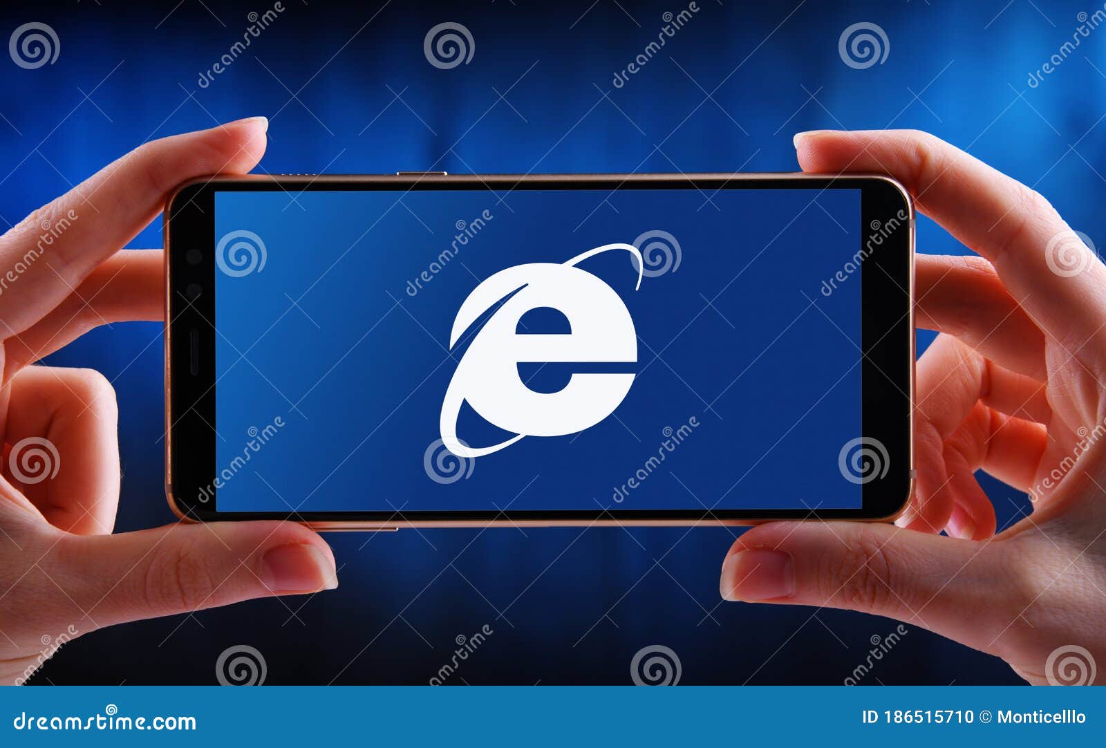 Hands Holding Smartphone Displaying Logo of Internet Explorer Editorial ...