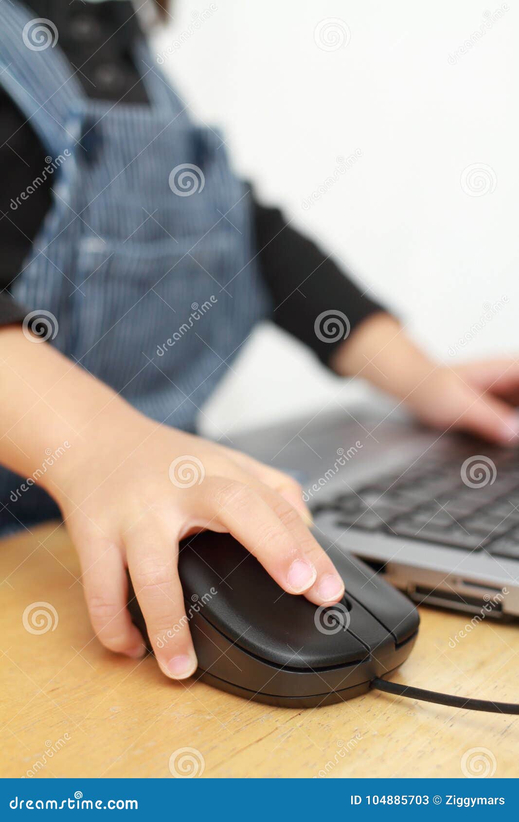Hands of Japanese Girl Using Notebook PC Stock Image - Image of input ...