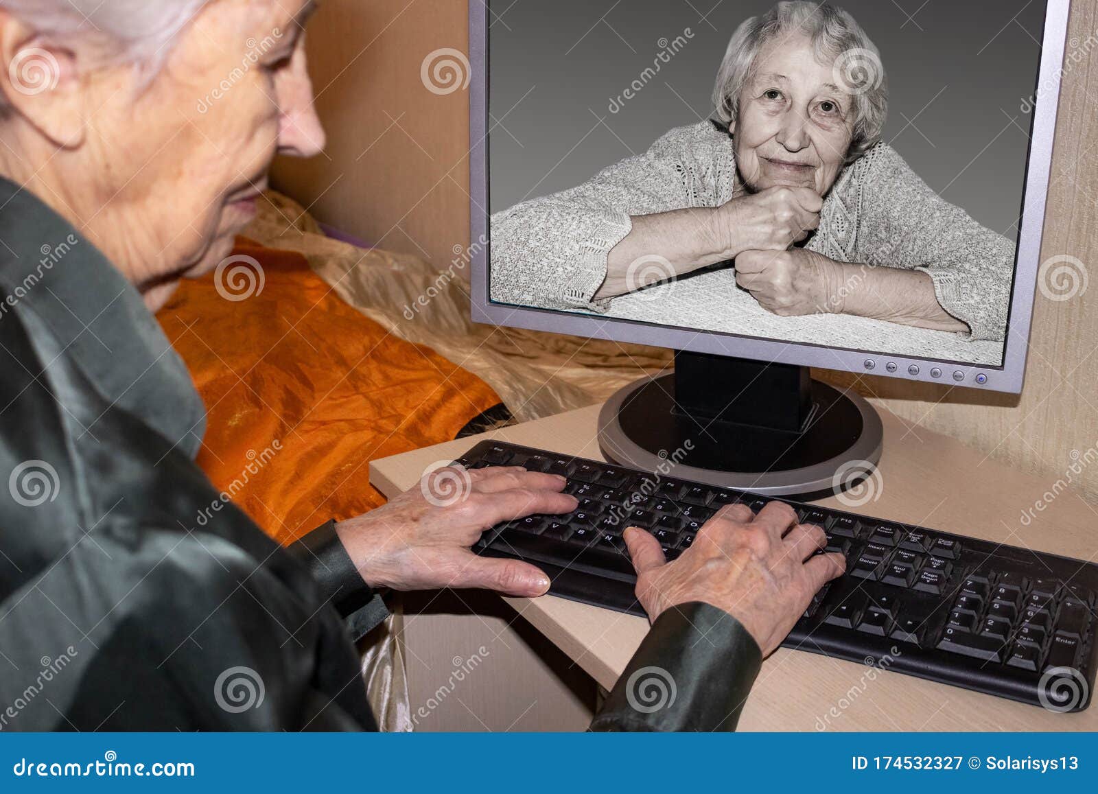 Hands of an Old Woman on a Computer Keyboard Stock Image - Image of ...