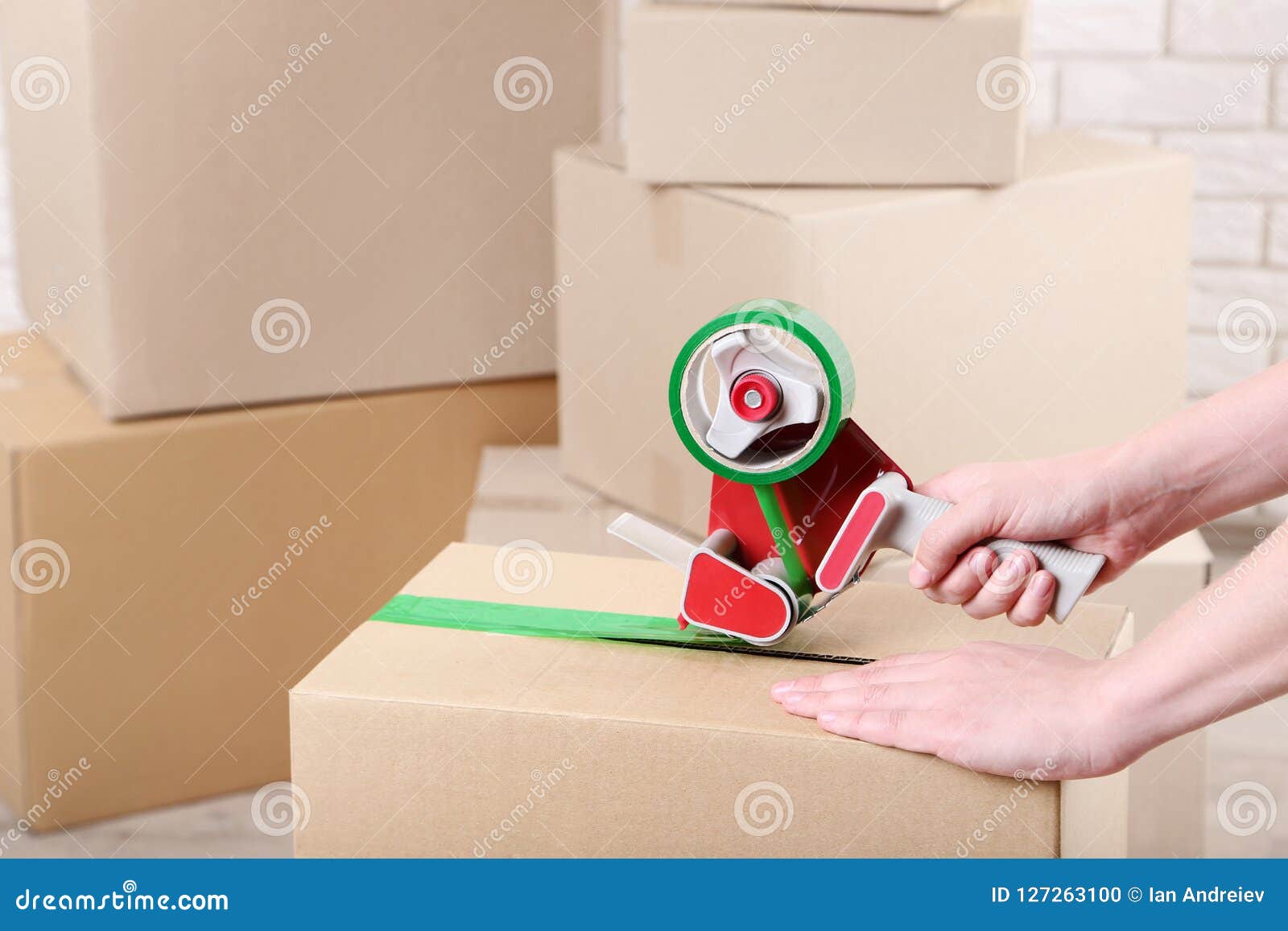 Hands Packaging Cardboard Box Stock Photo - Image of delivery, moving ...
