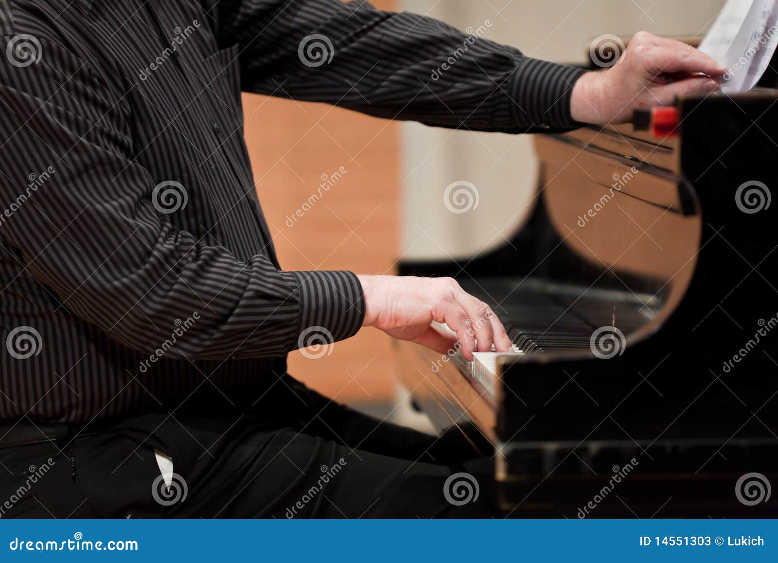 Hands of piano player stock image. Image of praise, music - 14551303