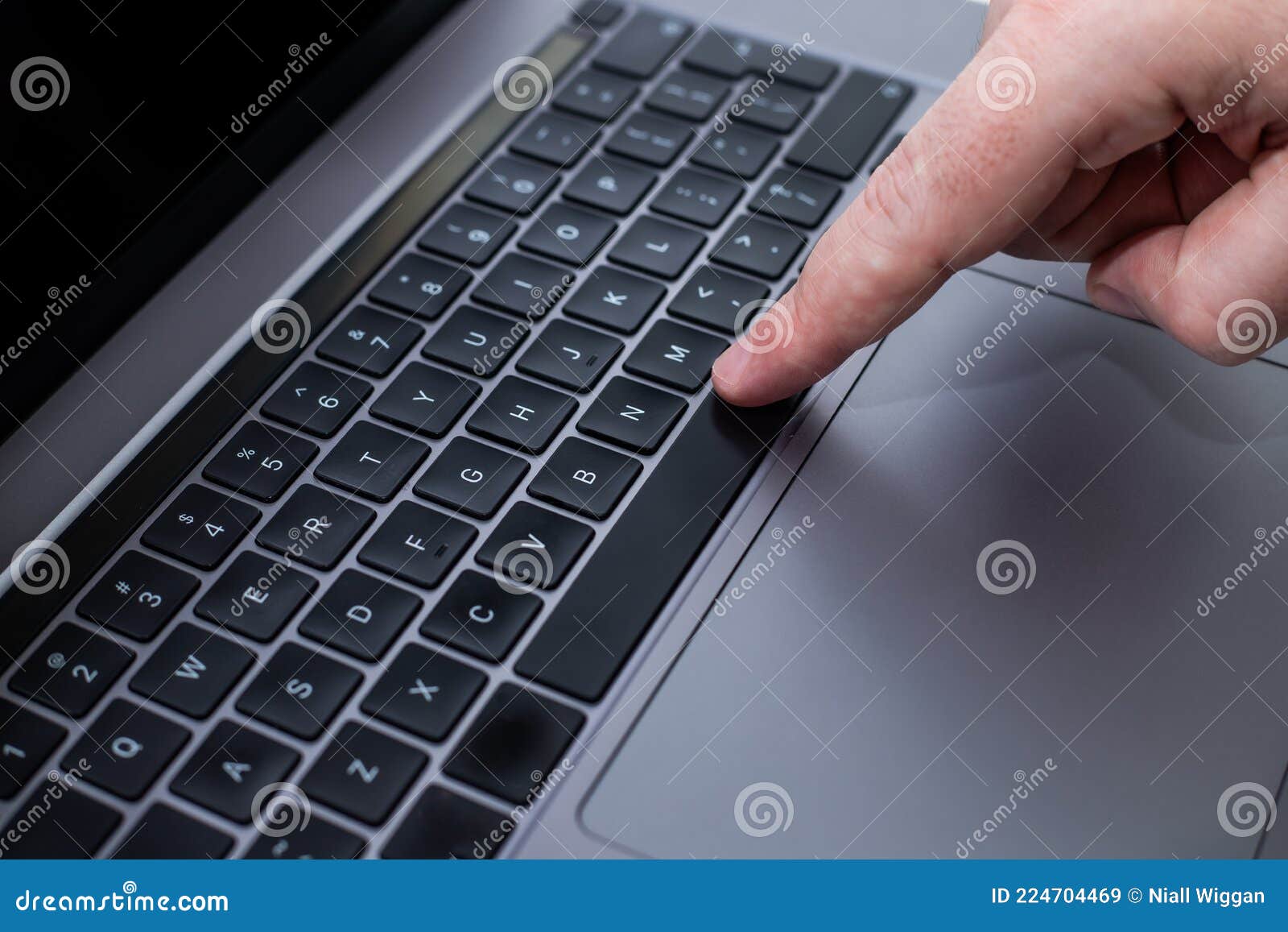 Hands Pointing Pressing Computer Keyboard Keys Typewriting New Ideas ...