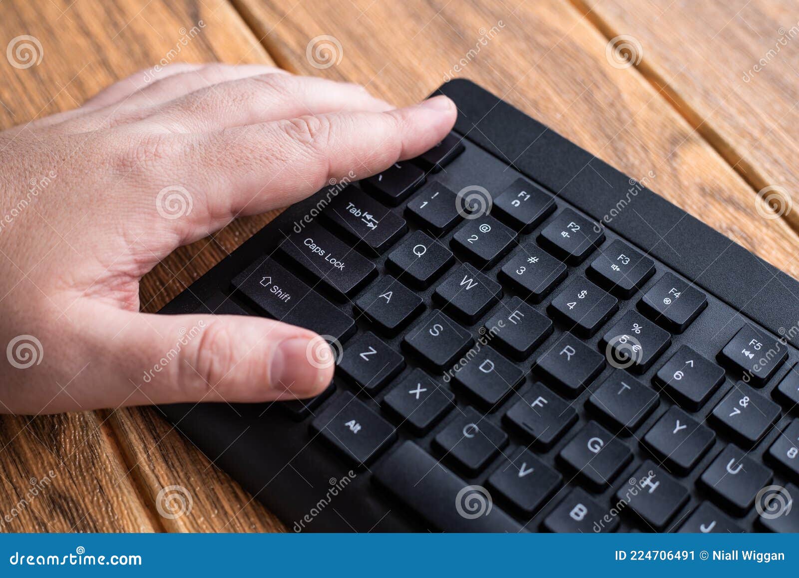 Hands Pointing Pressing Computer Keyboard Keys Typewriting New Ideas ...