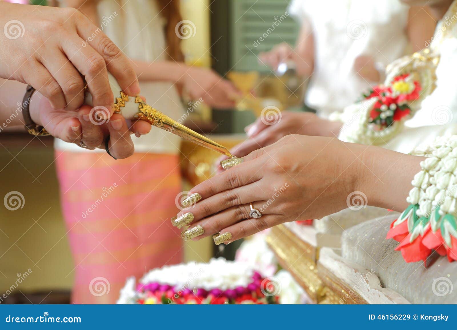 Hands Pouring Blessing Water into Bride S Hands of Thai Wedding. Stock ...