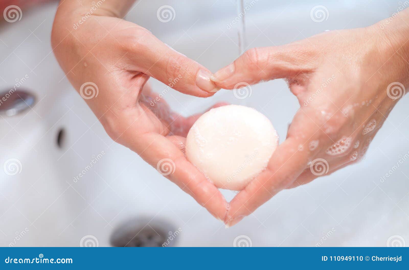 Hands with Soap Making Heart Shape Stock Photo - Image of liquid ...