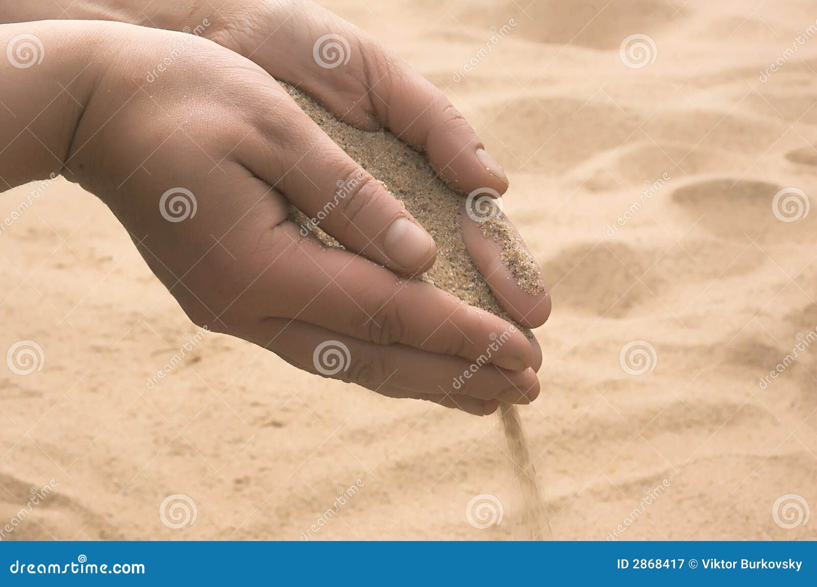 Hands strew sand stock image. Image of tropical, limb - 2868417
