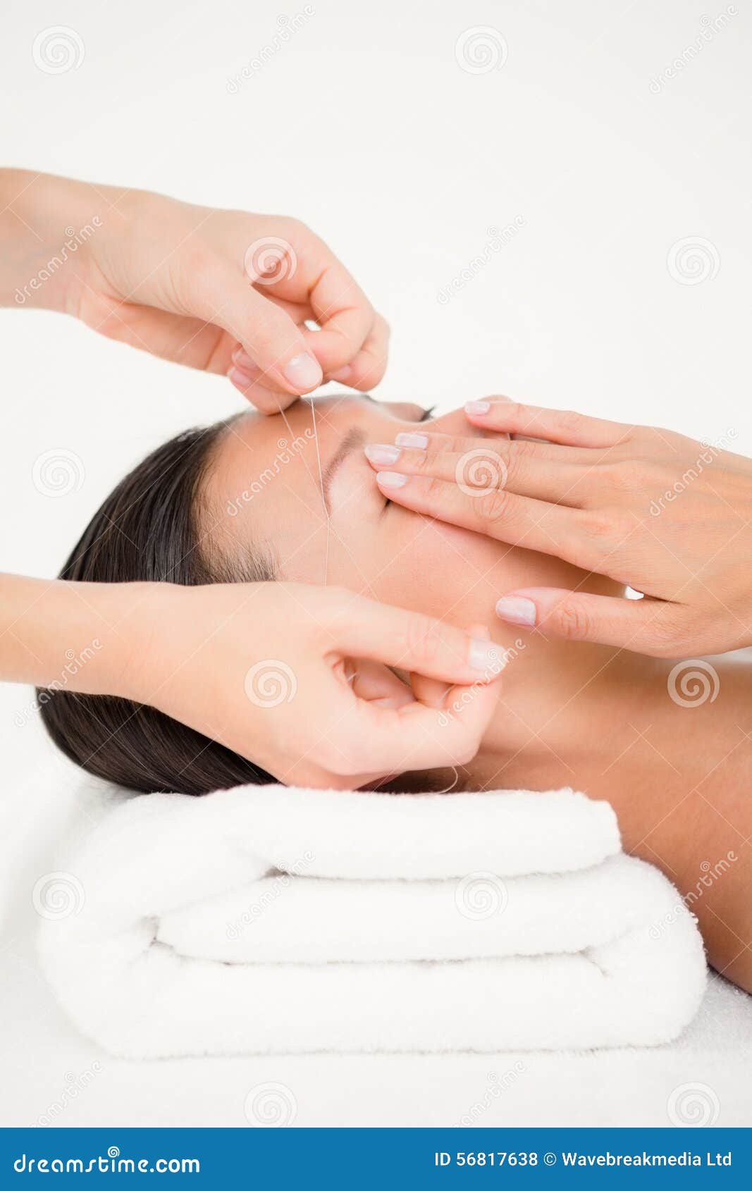 Hands Threading Beautiful Womans Eyebrow Stock Photo - Image of face ...