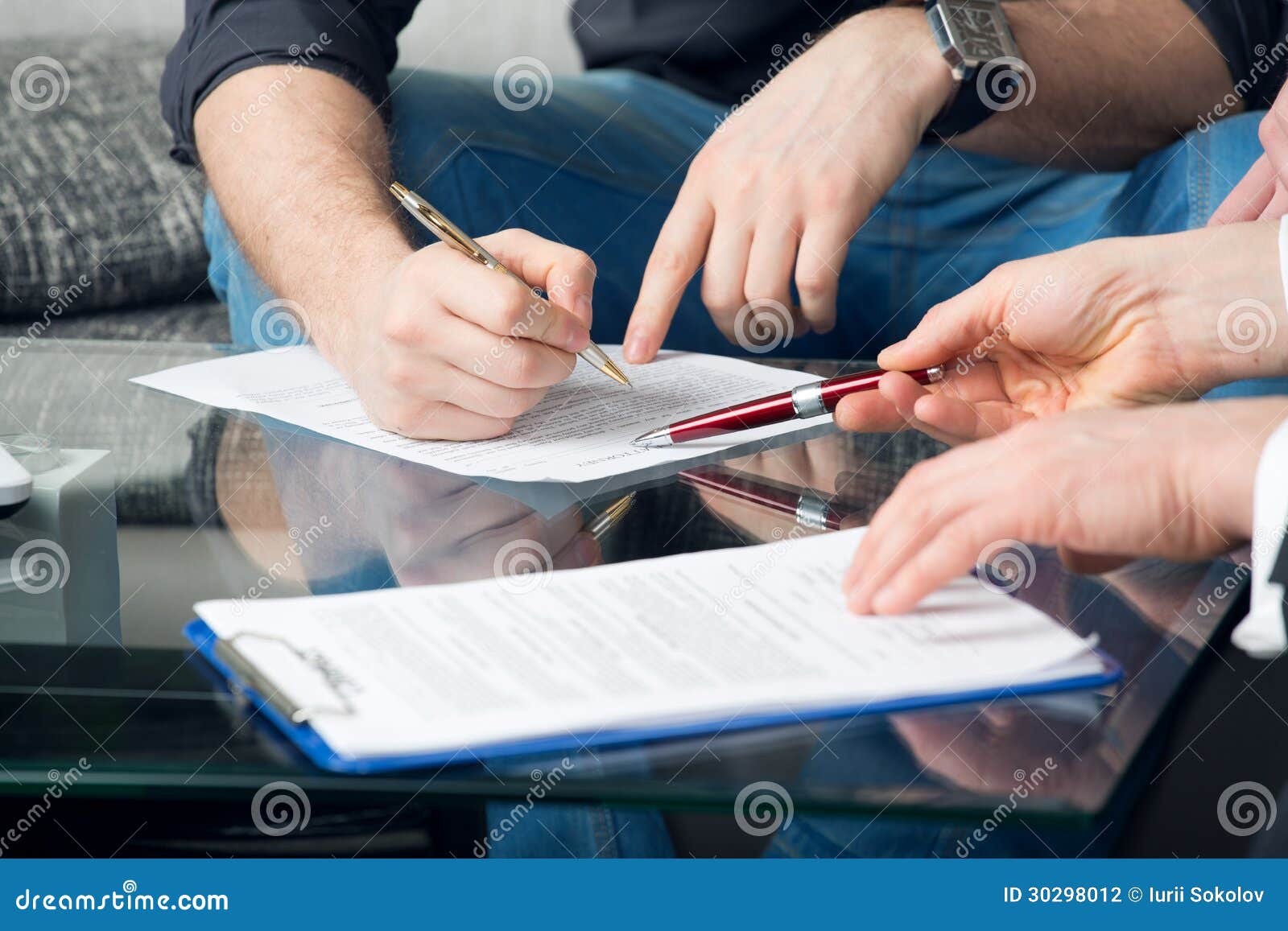 Two People Signing a Document Stock Photo - Image of hand, lawyer: 30298012